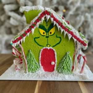 22 Amazing Grinch Christmas Decor Ideas To Steal The (Grinch's) Show ...