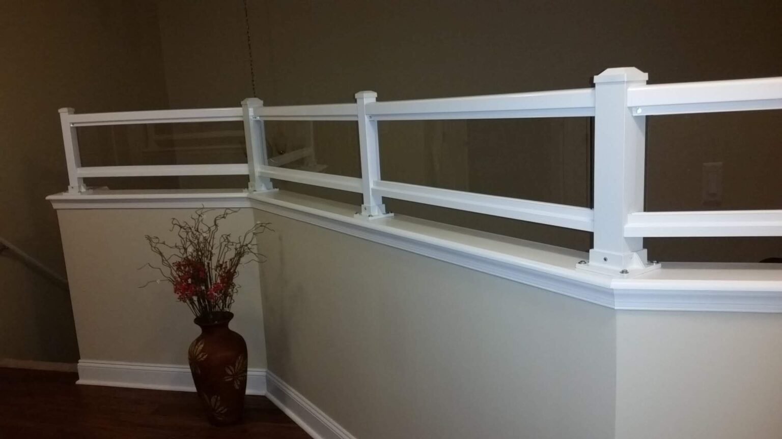 Best Half Wall Railing Ideas For Enhanced Safety And Aesthetics - My ...
