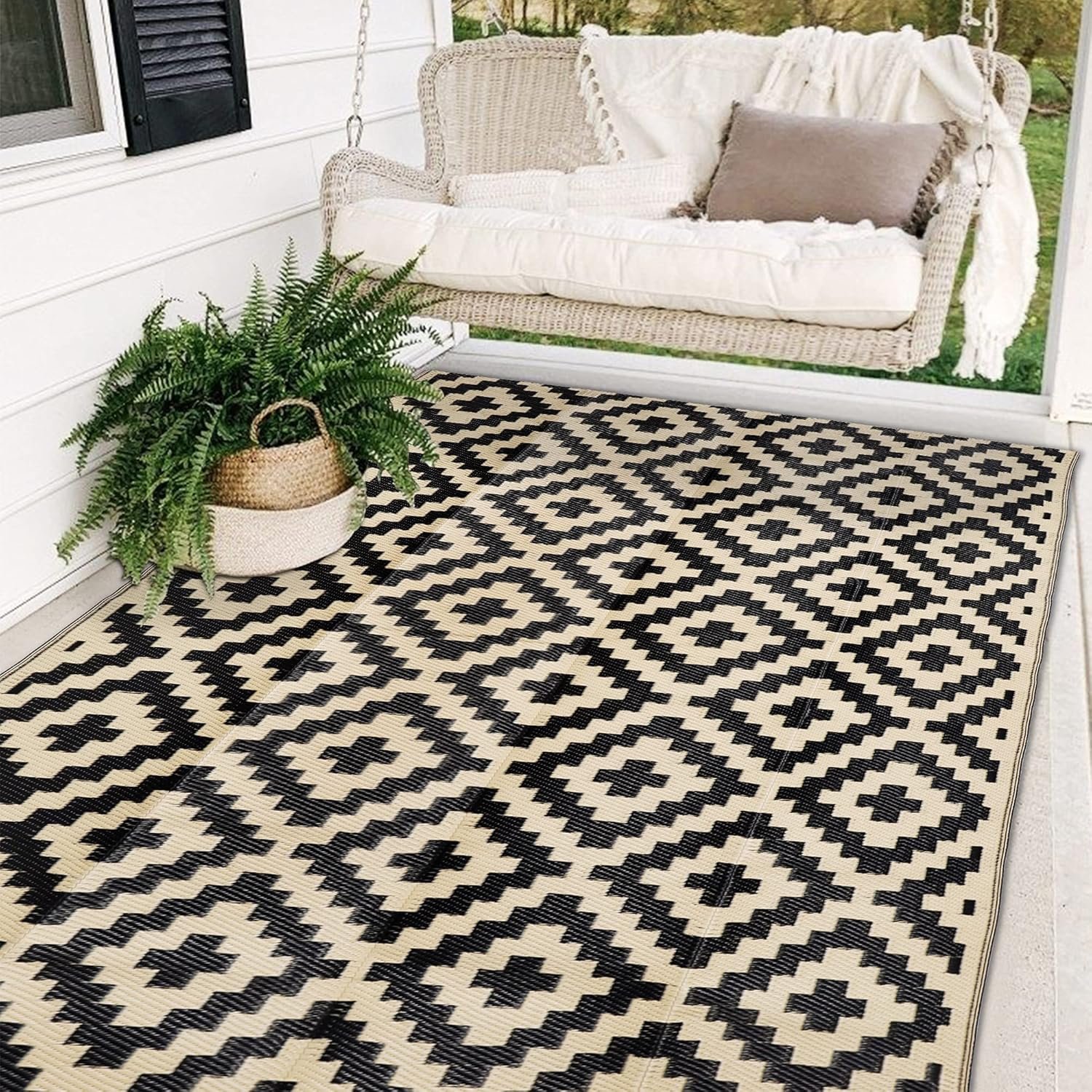 11 Creative Temporary Outdoor Flooring Ideas For Grass Spaces - My ...