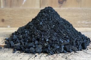 11 Simple Ways To Improve Your Garden’s Soil Health Naturally - My ...
